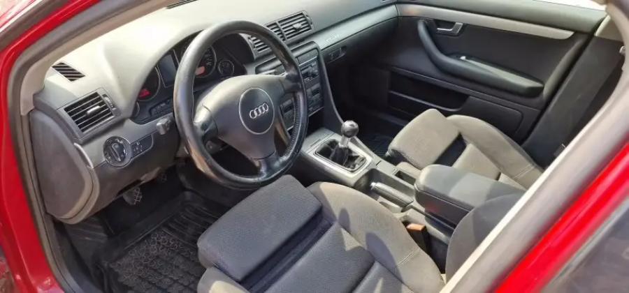 Sarkans Audi A4 2003 Valmiera, ar dzinēja tilpumu 1.90 L un nobraukumu 509 tūkst. km par 2150 €, foto 11 vietnē AUTOMOTO.COM.LV
