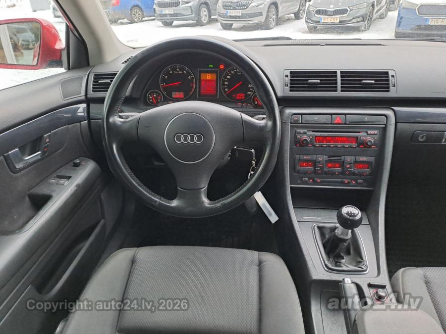 Red Audi A4 2004 in Tartu, with an engine capacity of 1.60 L and mileage of 191 thousand km for 1900 €, photo 3 on AUTOMOTO.COM.LV