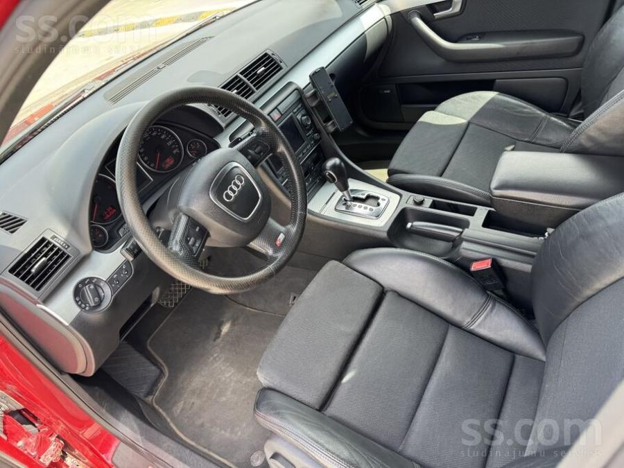 Red Audi A4 2005 in Riga, with an engine capacity of 2.00 L and mileage of 298 thousand km for 3399 €, photo 13 on AUTOMOTO.COM.LV
