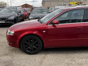 Sarkans Audi A4 2005 Daugavpils, ar dzinēja tilpumu 2.00 L un nobraukumu 0 tūkst. km par 4500 €, foto 11 vietnē AUTOMOTO.COM.LV