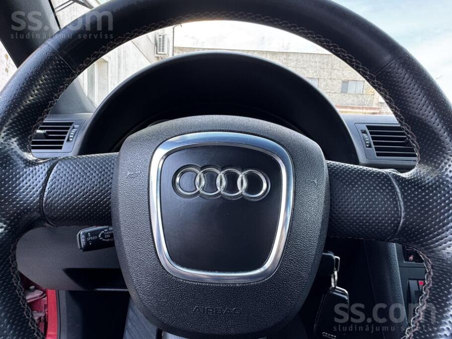 Sarkans Audi A4 2005 Daugavpils, ar dzinēja tilpumu 2.00 L un nobraukumu 0 tūkst. km par 4500 €, foto 24 vietnē AUTOMOTO.COM.LV