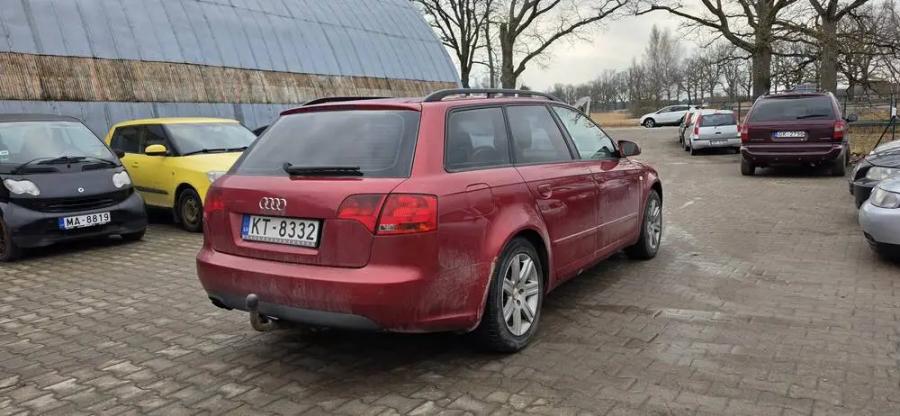 Red Audi A4 2005 in Valmiera, with an engine capacity of 2.00 L and mileage of 389 thousand km for 1850 €, photo 4 on AUTOMOTO.COM.LV
