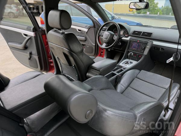 Sarkans Audi A4 2005 Rīga, ar dzinēja tilpumu 2.00 L un nobraukumu 298 tūkst. km par 3500 €, foto 9 vietnē AUTOMOTO.COM.LV