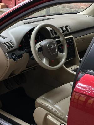 Red Audi A4 2005 in Cesis, with an engine capacity of 2.00 L and mileage of 396 thousand km for 1990 €, photo 13 on AUTOMOTO.COM.LV