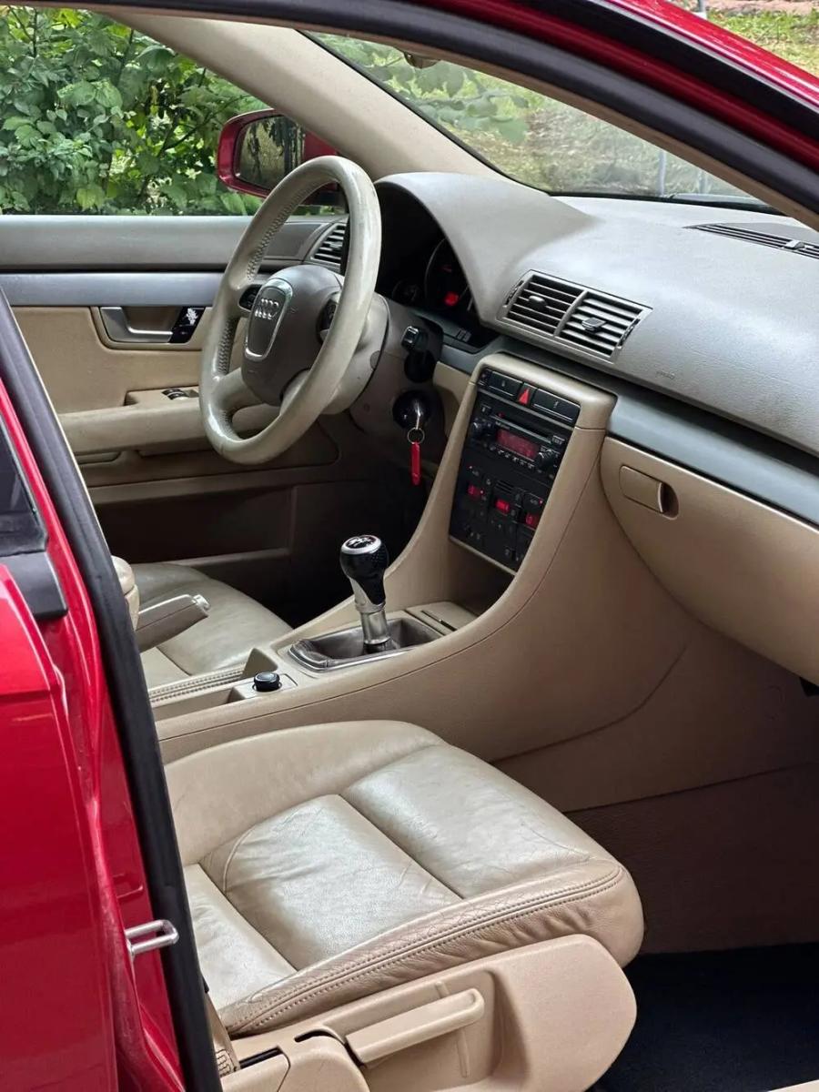 Red Audi A4 2005 in Cesis, with an engine capacity of 2.00 L and mileage of 396 thousand km for 1990 €, photo 15 on AUTOMOTO.COM.LV