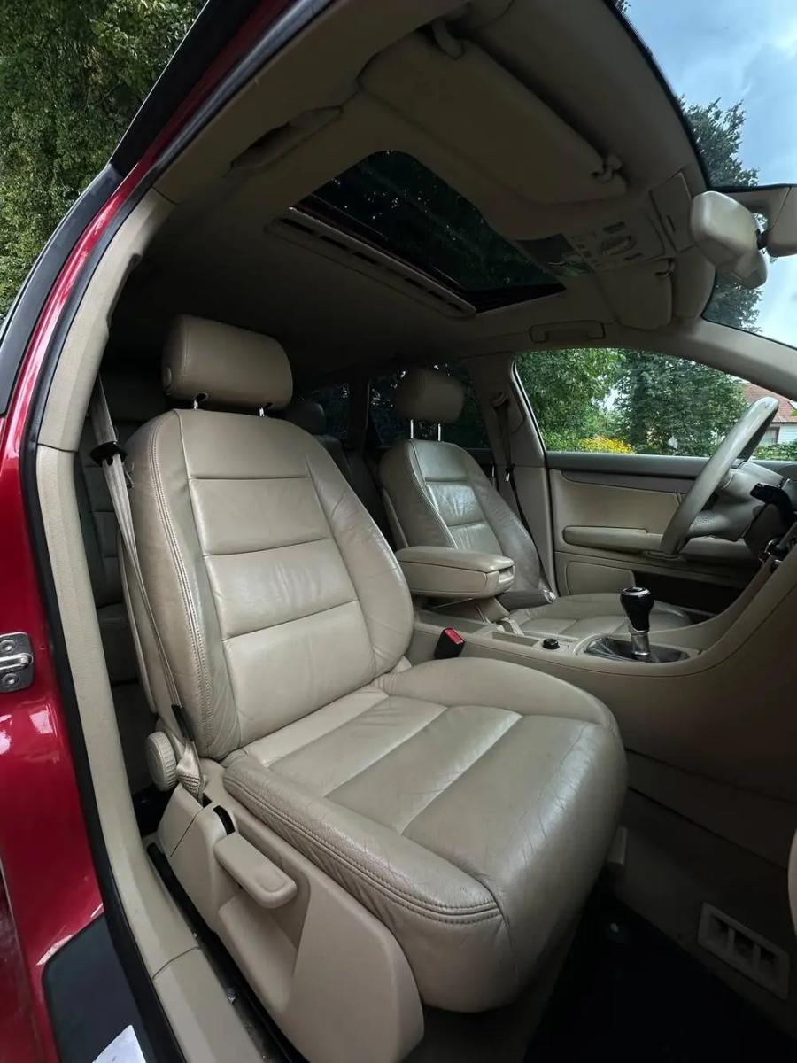 Red Audi A4 2005 in Cesis, with an engine capacity of 2.00 L and mileage of 396 thousand km for 1990 €, photo 16 on AUTOMOTO.COM.LV
