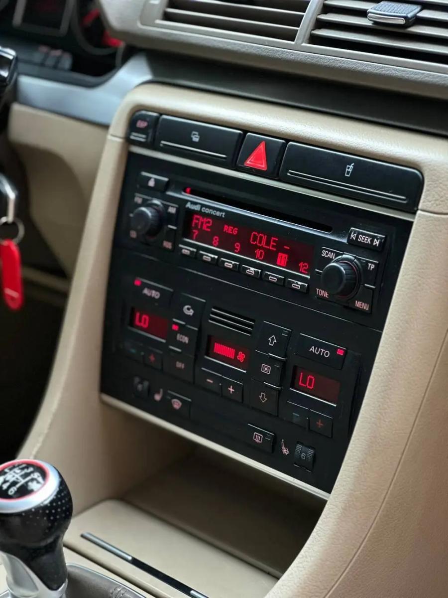 Red Audi A4 2005 in Cesis, with an engine capacity of 2.00 L and mileage of 396 thousand km for 1990 €, photo 17 on AUTOMOTO.COM.LV
