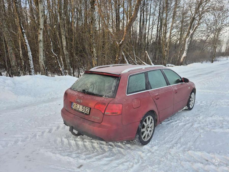 Sarkans Audi A4 2006 Kupiškis, ar dzinēja tilpumu 1.97 L un nobraukumu 420 tūkst. km par 850 €, foto 6 vietnē AUTOMOTO.COM.LV