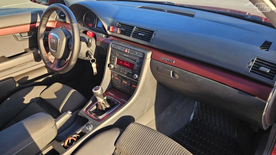 Sarkans Audi A4 2006 Kauņa, ar dzinēja tilpumu 2.00 L un nobraukumu 241 tūkst. km par 3600 €, foto 10 vietnē AUTOMOTO.COM.LV