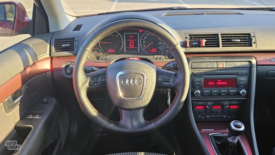 Sarkans Audi A4 2006 Kauņa, ar dzinēja tilpumu 2.00 L un nobraukumu 241 tūkst. km par 3600 €, foto 12 vietnē AUTOMOTO.COM.LV