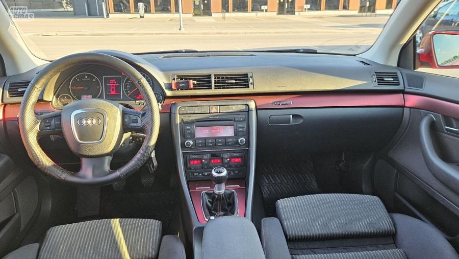 Red Audi A4 2006 in Kaunas, with an engine capacity of 2.00 L and mileage of 241 thousand km for 3600 €, photo 11 on AUTOMOTO.COM.LV