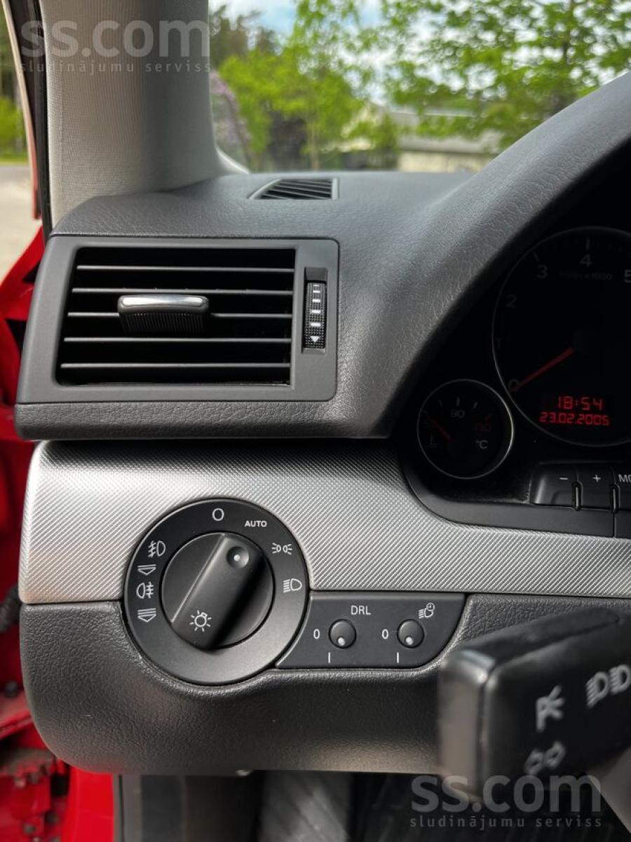 Sarkans Audi A4 2006 Saldus, ar dzinēja tilpumu 2.00 L un nobraukumu 228 tūkst. km par 3550 €, foto 13 vietnē AUTOMOTO.COM.LV