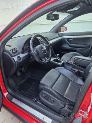 Sarkans Audi A4 2006 Rīga, ar dzinēja tilpumu 2.00 L un nobraukumu 319 tūkst. km par 3600 €, foto 28 vietnē AUTOMOTO.COM.LV
