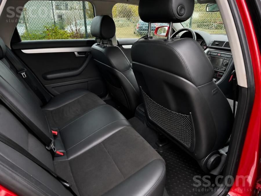 Sarkans Audi A4 2006 Rīga, ar dzinēja tilpumu 2.00 L un nobraukumu 303 tūkst. km par 3350 €, foto 10 vietnē AUTOMOTO.COM.LV