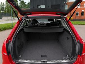 Sarkans Audi A4 2006 Rīga, ar dzinēja tilpumu 2.00 L un nobraukumu 303 tūkst. km par 3350 €, foto 12 vietnē AUTOMOTO.COM.LV