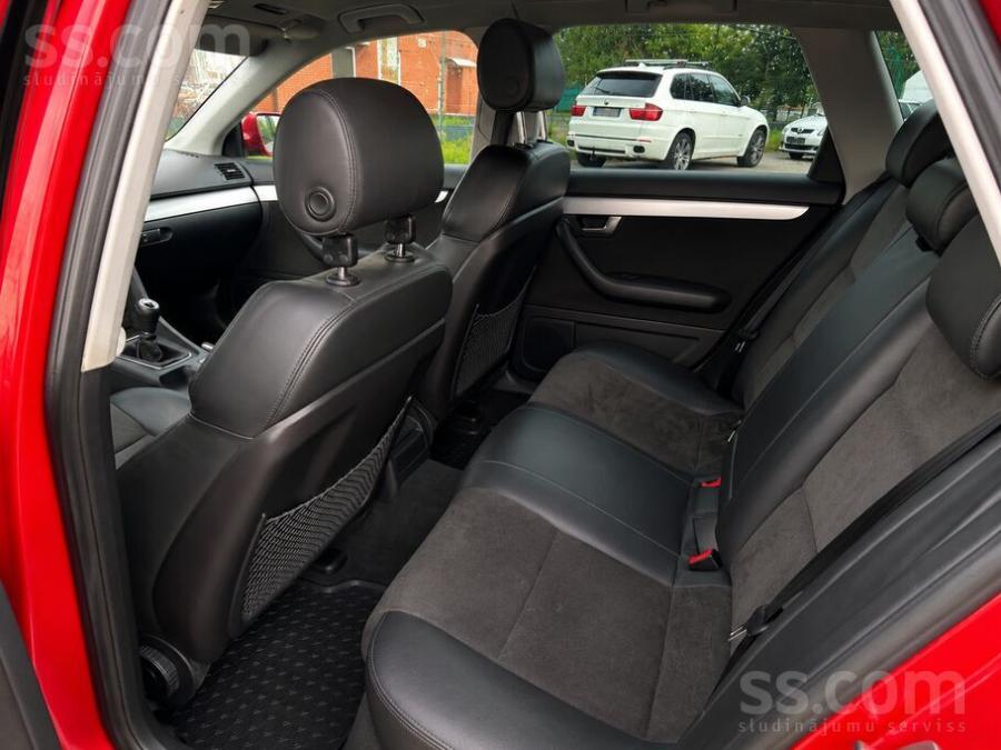 Sarkans Audi A4 2006 Rīga, ar dzinēja tilpumu 2.00 L un nobraukumu 303 tūkst. km par 3350 €, foto 13 vietnē AUTOMOTO.COM.LV
