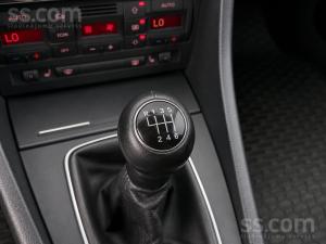 Sarkans Audi A4 2006 Rīga, ar dzinēja tilpumu 2.00 L un nobraukumu 303 tūkst. km par 3350 €, foto 18 vietnē AUTOMOTO.COM.LV