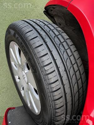 Sarkans Audi A4 2006 Rīga, ar dzinēja tilpumu 2.00 L un nobraukumu 303 tūkst. km par 3350 €, foto 24 vietnē AUTOMOTO.COM.LV