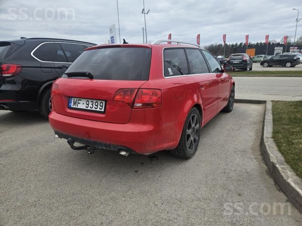 Красный Ауди А4 2007 в Цесис, объемом двигателя 2.70 л и пробегом 382 тыс. км за 2800 €, фото 3 на AUTOMOTO.COM.LV