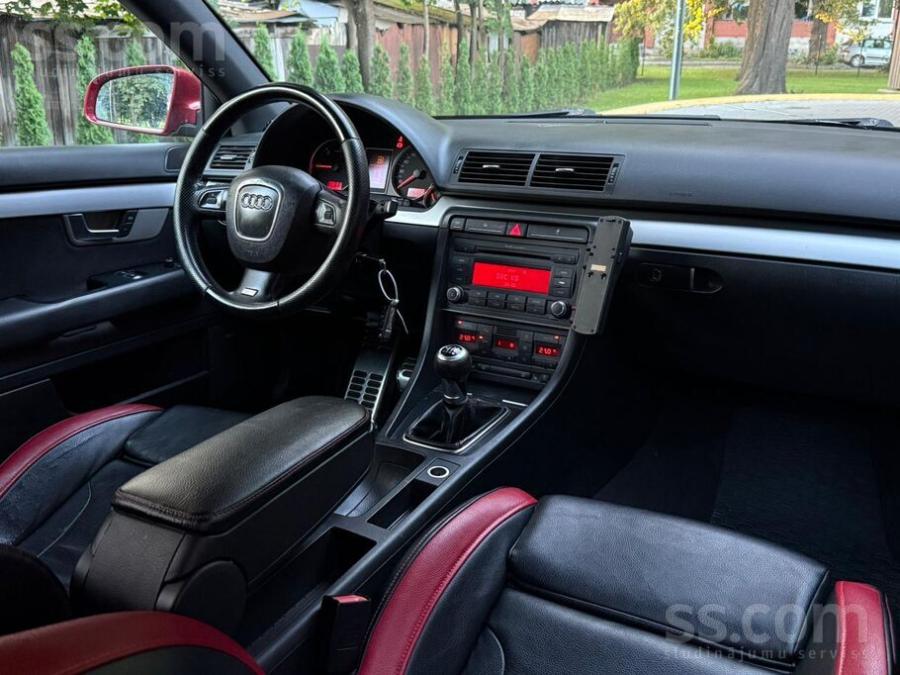 Red Audi A4 2007 in Riga, with an engine capacity of 2.00 L and mileage of 350 thousand km for 1990 €, photo 11 on AUTOMOTO.COM.LV