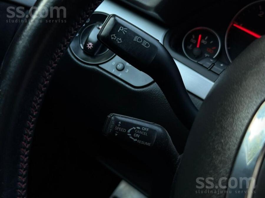 Red Audi A4 2007 in Riga, with an engine capacity of 2.00 L and mileage of 350 thousand km for 1990 €, photo 18 on AUTOMOTO.COM.LV