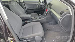 Red Audi A4 2007 in Ogre, with an engine capacity of 2.00 L and mileage of 161 thousand km for 5350 €, photo 19 on AUTOMOTO.COM.LV