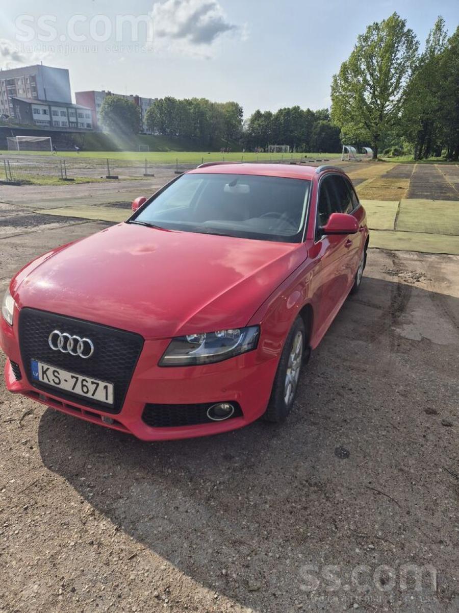 Red Audi A4 2008 in Kuldiga, with an engine capacity of 2.00 L and mileage of 32 thousand km for 8290 €, photo 1 on AUTOMOTO.COM.LV
