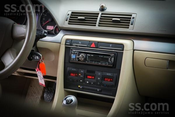 Sarkans Audi A4 2008 Rīga, ar dzinēja tilpumu 1.90 L un nobraukumu 336 tūkst. km par 4990 €, foto 8 vietnē AUTOMOTO.COM.LV