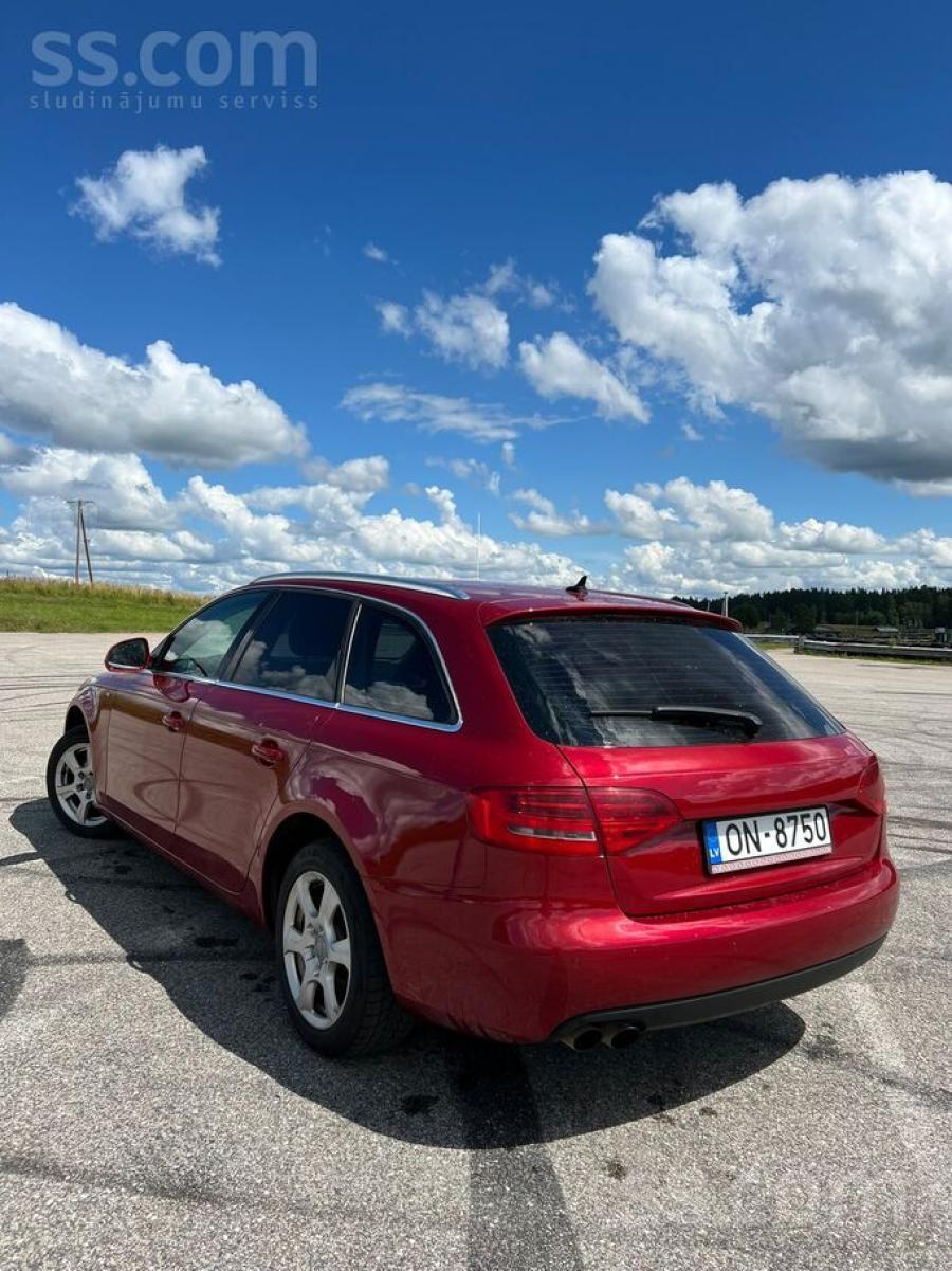 Красный Ауди А4 2008 в Валмиера, объемом двигателя 2.00 л и пробегом 417 тыс. км за 4000 €, фото 8 на AUTOMOTO.COM.LV
