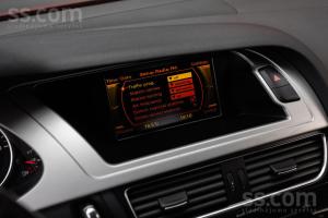 Red Audi A4 2008 in Jelgava, with an engine capacity of 1.80 L and mileage of 298 thousand km for 3950 €, photo 19 on AUTOMOTO.COM.LV