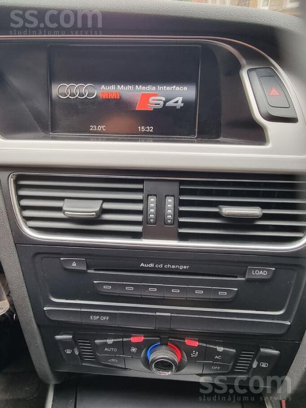 Sarkans Audi A4 2008 Liepāja, ar dzinēja tilpumu 1.80 L un nobraukumu 276 tūkst. km par 4950 €, foto 6 vietnē AUTOMOTO.COM.LV