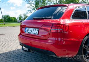 Sarkans Audi A4 2010 Cēsis, ar dzinēja tilpumu 2.00 L un nobraukumu 364 tūkst. km par 4250 €, foto 11 vietnē AUTOMOTO.COM.LV