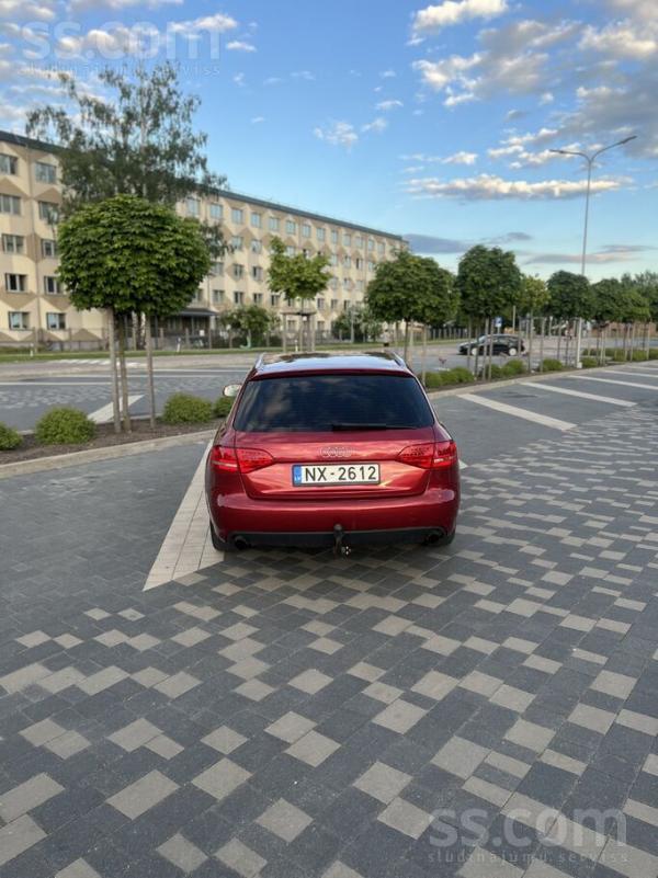 Red Audi A4 2010 in Jelgava, with an engine capacity of 2.00 L and mileage of 250 thousand km for 5300 €, photo 4 on AUTOMOTO.COM.LV