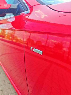 Red Audi A4 2010 in Utena, with an engine capacity of 1.80 L and mileage of 374 thousand km for 5600 €, photo 8 on AUTOMOTO.COM.LV