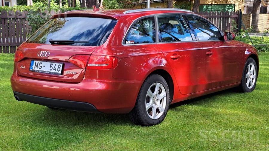 Sarkans Audi A4 2010 Jūrmala, ar dzinēja tilpumu 2.00 L un nobraukumu 470 tūkst. km par 3200 €, foto 10 vietnē AUTOMOTO.COM.LV