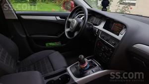Sarkans Audi A4 2010 Jūrmala, ar dzinēja tilpumu 2.00 L un nobraukumu 470 tūkst. km par 3200 €, foto 16 vietnē AUTOMOTO.COM.LV