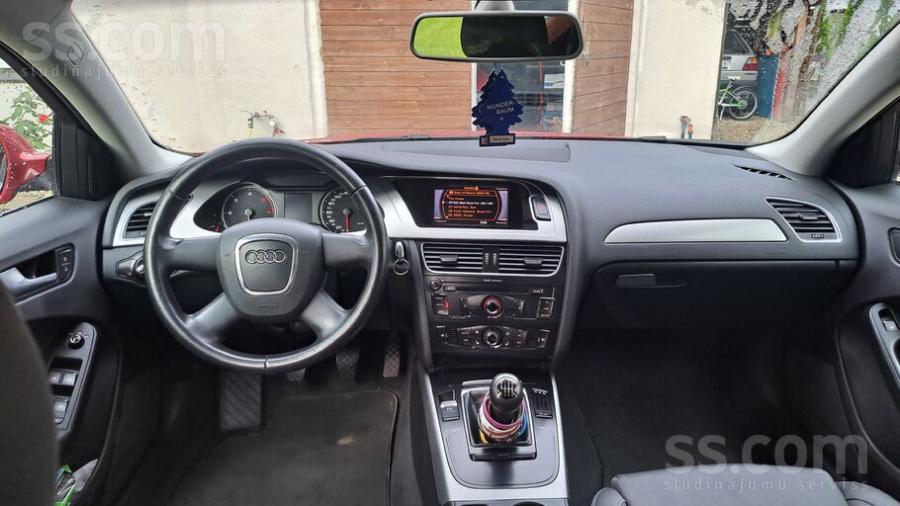 Sarkans Audi A4 2010 Jūrmala, ar dzinēja tilpumu 2.00 L un nobraukumu 470 tūkst. km par 3200 €, foto 18 vietnē AUTOMOTO.COM.LV