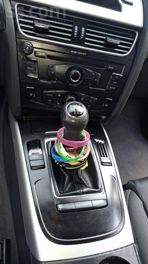 Sarkans Audi A4 2010 Jūrmala, ar dzinēja tilpumu 2.00 L un nobraukumu 470 tūkst. km par 3200 €, foto 23 vietnē AUTOMOTO.COM.LV