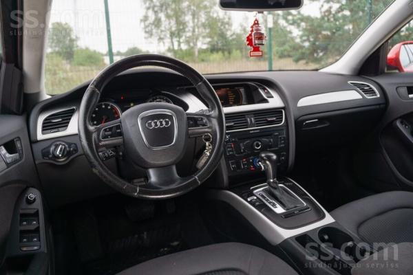 Sarkans Audi A4 2011 Rīga, ar dzinēja tilpumu 1.80 L un nobraukumu 359 tūkst. km par 6990 €, foto 7 vietnē AUTOMOTO.COM.LV
