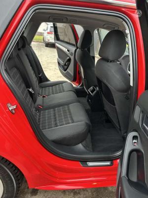 Red Audi A4 2013 in Siauliai, with an engine capacity of 2.00 L and mileage of 248 thousand km for 6500 €, photo 29 on AUTOMOTO.COM.LV