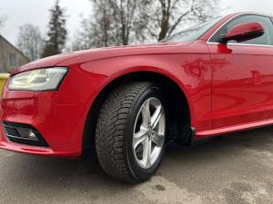 Red Audi A4 2013 in Siauliai, with an engine capacity of 2.00 L and mileage of 248 thousand km for 6500 €, photo 33 on AUTOMOTO.COM.LV