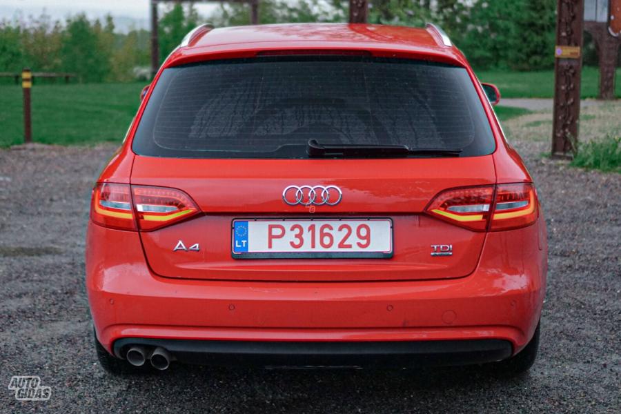 Red Audi A4 2013 in Vilnius, with an engine capacity of 2.00 L and mileage of 274 thousand km for 7400 €, photo 4 on AUTOMOTO.COM.LV