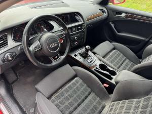 Red Audi A4 2013 in Alytus, with an engine capacity of 2.00 L and mileage of 182 thousand km for 5950 €, photo 8 on AUTOMOTO.COM.LV