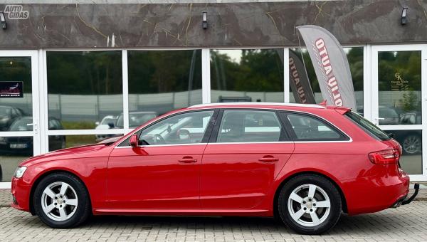 Audi A4 2013 in Radviliskis on AUTOMOTO.COM.LV Red Audi A4 2013 in Radviliskis, with an engine capacity of 2.00 L and mileage of 267 thousand km for 7650 €, photo 11 on AUTOMOTO.COM.LV
