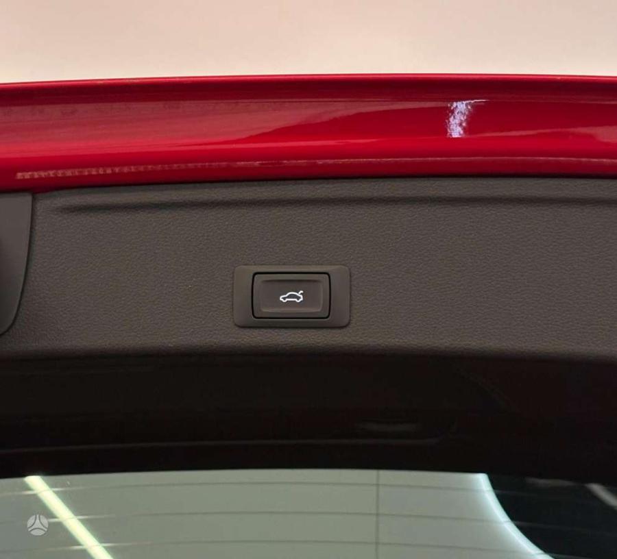 Red Audi A4 2020 in Marijampole, with an engine capacity of 1.97 L and mileage of 240 thousand km for 16450 €, photo 20 on AUTOMOTO.COM.LV
