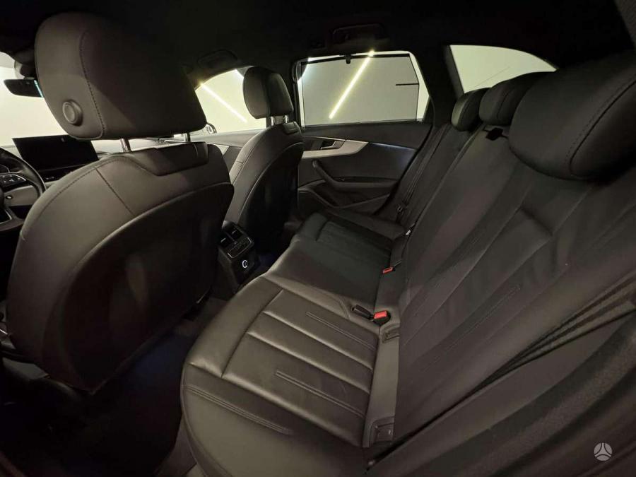 Sarkans Audi A4 2020 Marijampole, ar dzinēja tilpumu 1.97 L un nobraukumu 240 tūkst. km par 15999 €, foto 17 vietnē AUTOMOTO.COM.LV