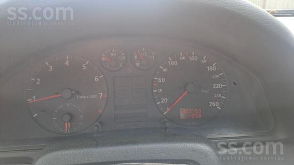 Audi A4 1995 in Riga, with an engine capacity of 1.60 L and mileage of 360 thousand km for 500 €, photo 3 on AUTOMOTO.COM.LV
