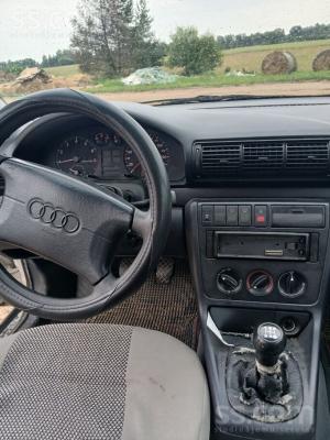 Audi A4 1995 in Kuldiga, with an engine capacity of 1.60 L and mileage of 319 thousand km for 700 €, photo 6 on AUTOMOTO.COM.LV