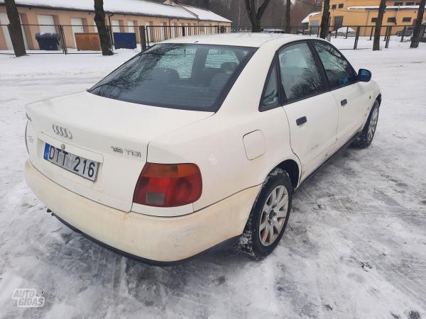 Audi A4 1995 in Panevezys, with an engine capacity of 1.90 L and mileage of 323 thousand km for 670 €, photo 4 on AUTOMOTO.COM.LV