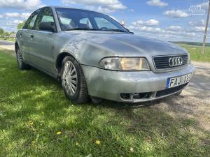 Audi A4 1995 Varėna, ar dzinēja tilpumu 1.60 L un nobraukumu 258 tūkst. km par 300 €, foto 7 vietnē AUTOMOTO.COM.LV